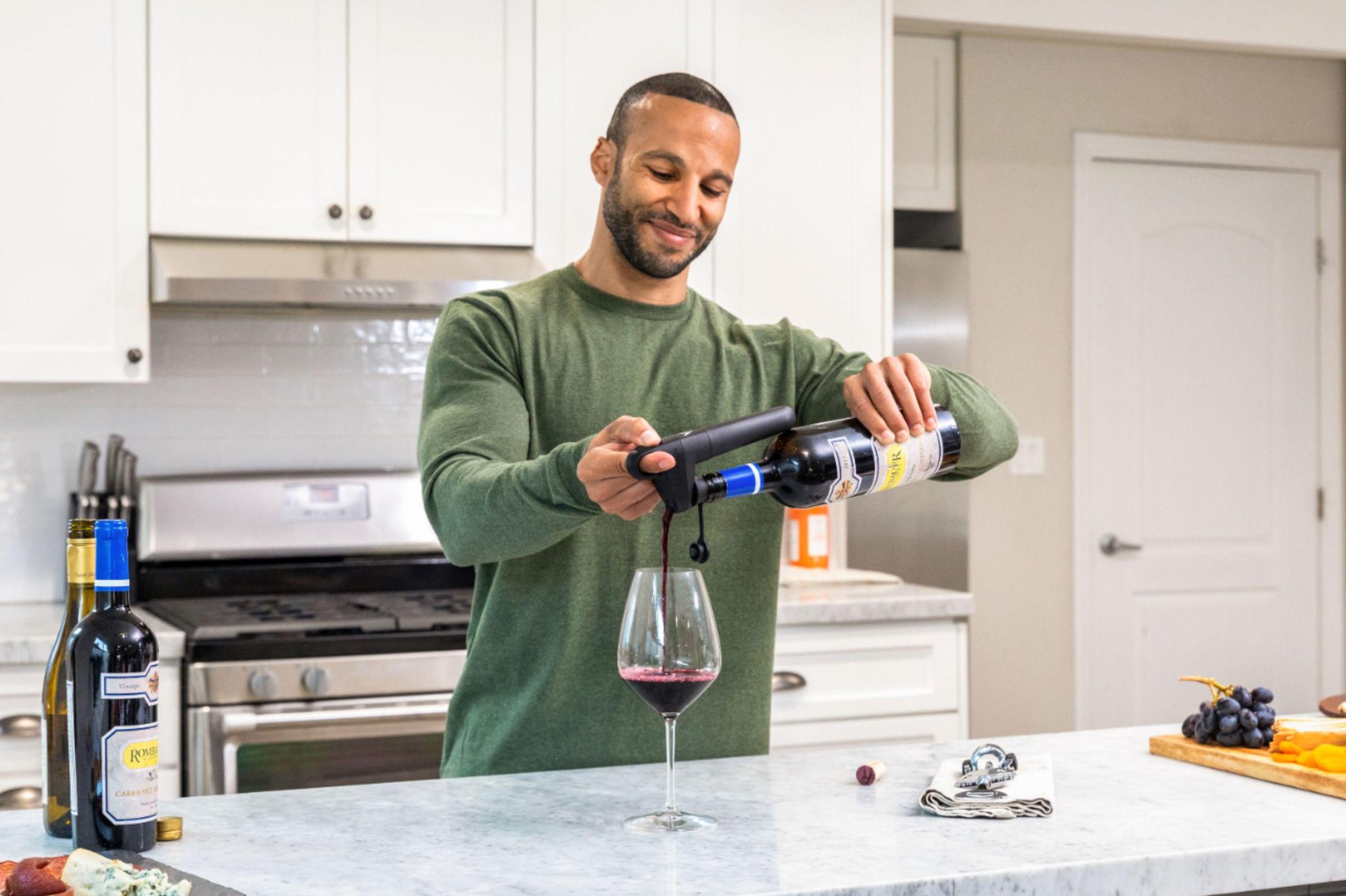 Coravin Pivot + Wine Preservation System – The Seasoned Gourmet